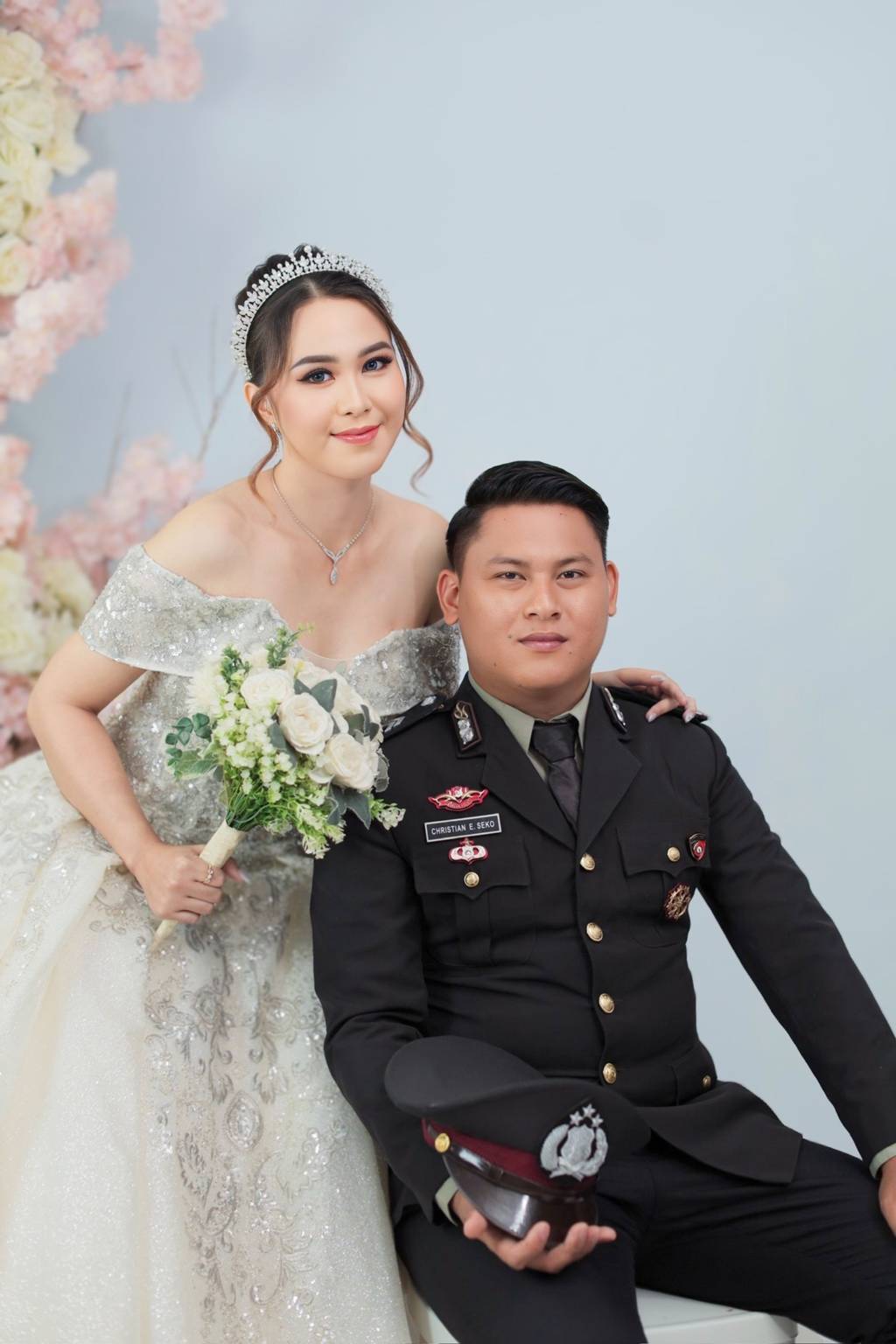 Christian dan Debora